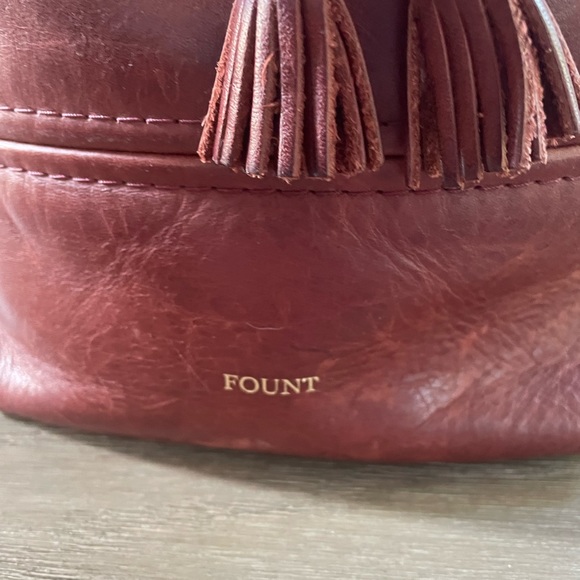 Fount | Bags | Fount Crossbody Bucket Bag | Poshmark